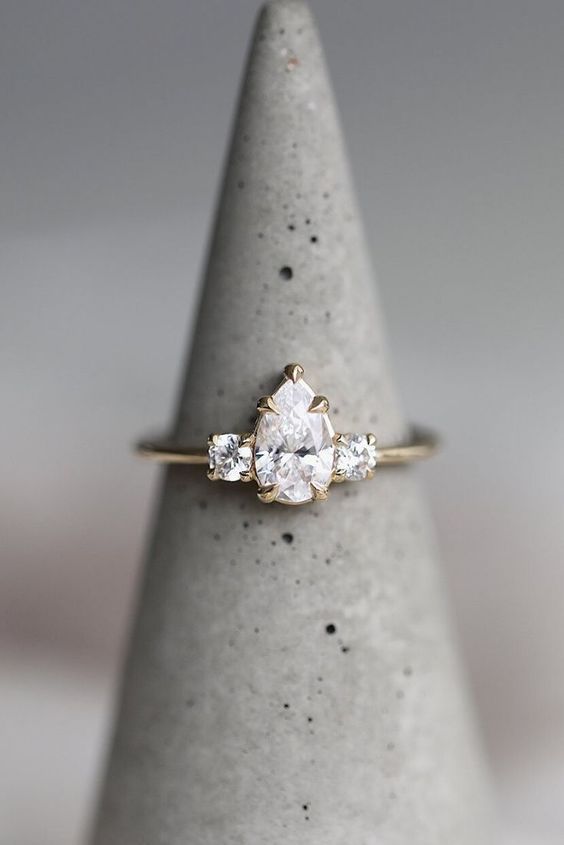 5 Engagement Ring Trends For 2023 | WedMeGood