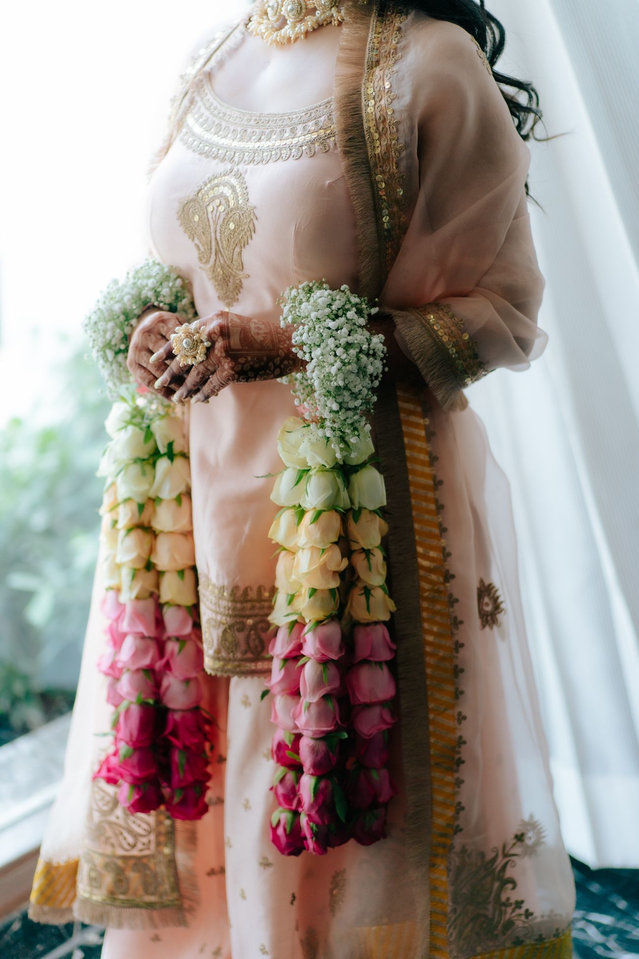 Minimal Floral Kaleeras Are Creating All The Ripples Of Late! | WedMeGood