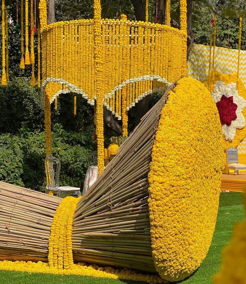 We’re Obsessed With These Sunshine-Themed Haldi Decor Ideas | WedMeGood