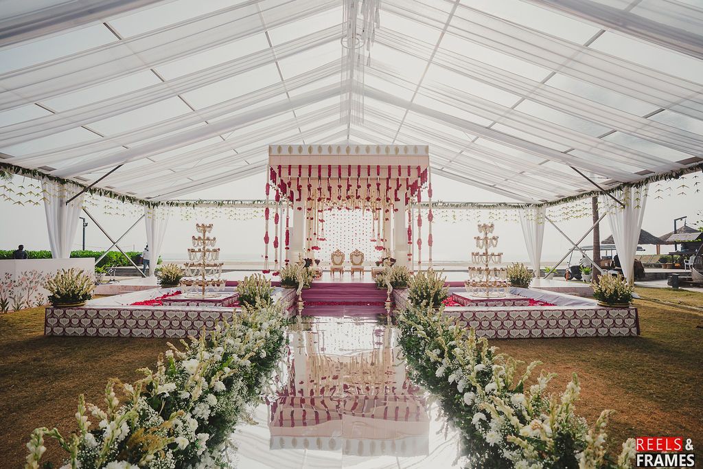 Fresh & Beautiful Mandapam Decor Ideas For Weddings | WedMeGood