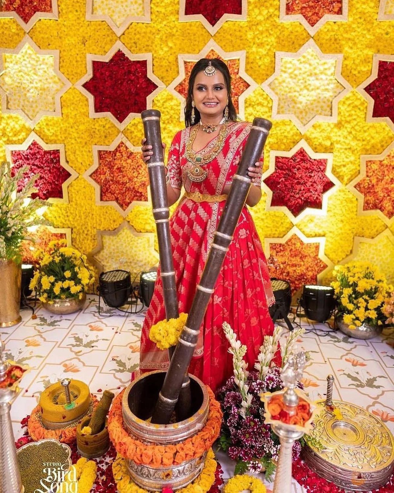 Pasupu Kottadam Decor Ideas That We Are Totally Loving | WedMeGood