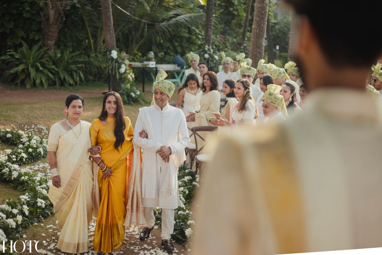 A Raw & Refreshing Goa Wedding In The Lap Of Nature | WedMeGood