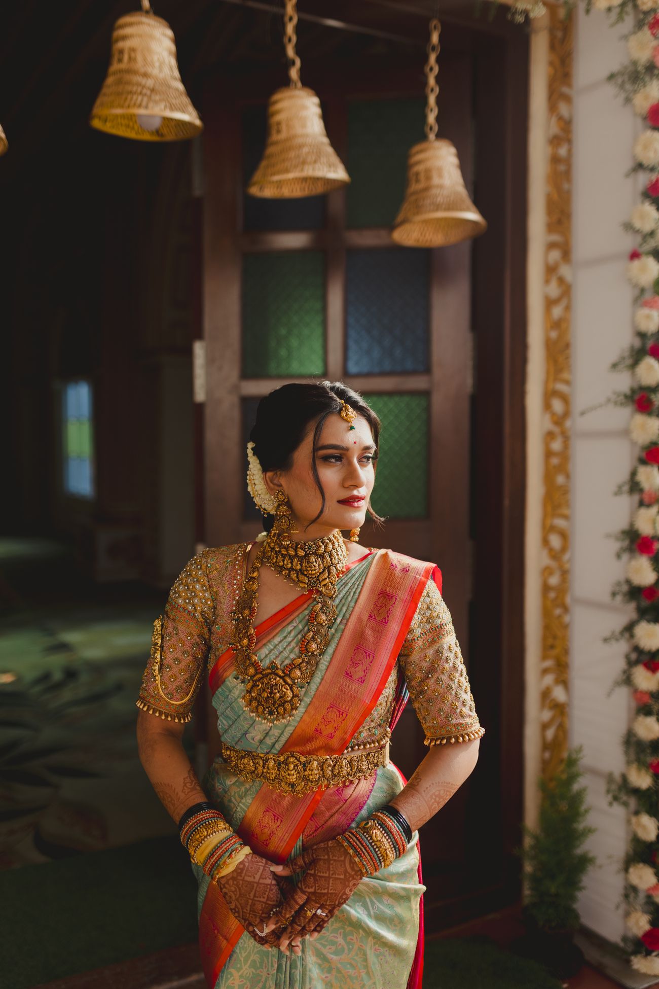 Bangalore Wedding With A Hands On, Uniquely Styled Bride! | WedMeGood