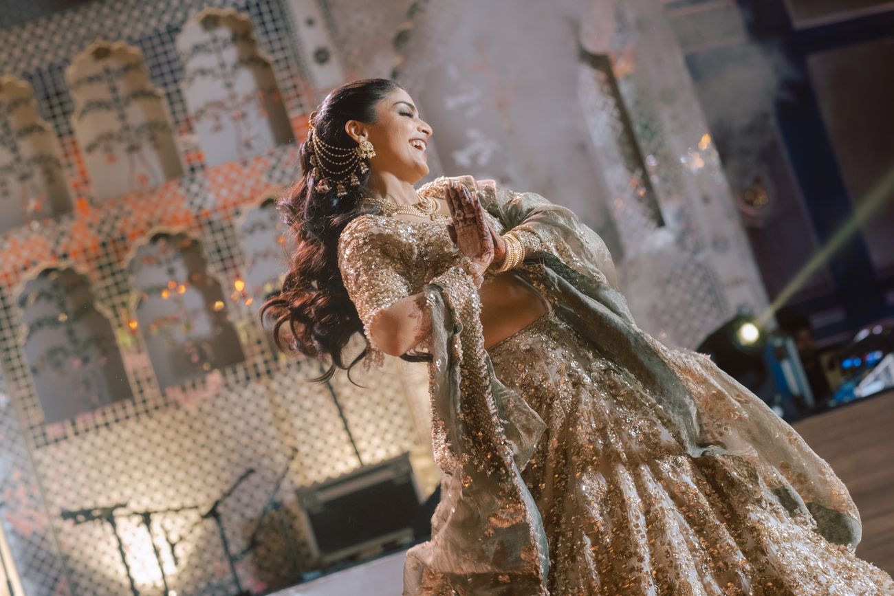 Jaipur Wedding With A Gorgeous Lotus Mandap & Musical Pheras! | WedMeGood