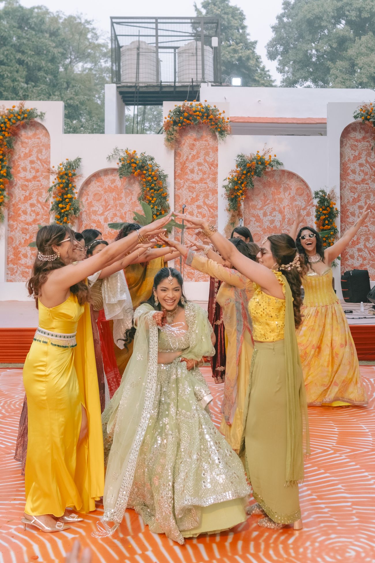 Jaipur Wedding With A Gorgeous Lotus Mandap & Musical Pheras! | WedMeGood