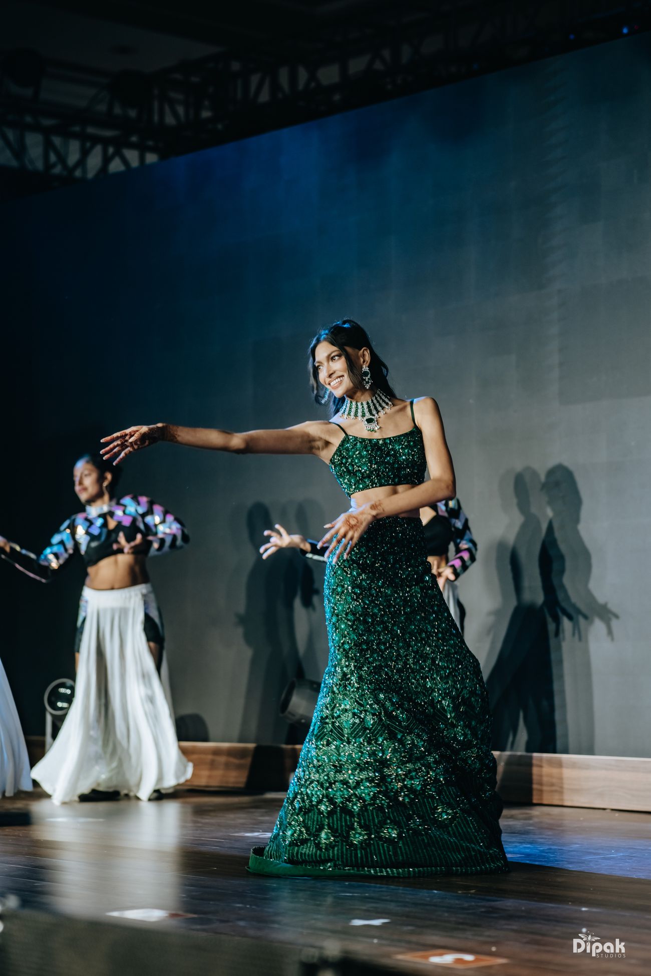 A Goa Wedding That's Bursting With Colour, Style & Stunning Details ...