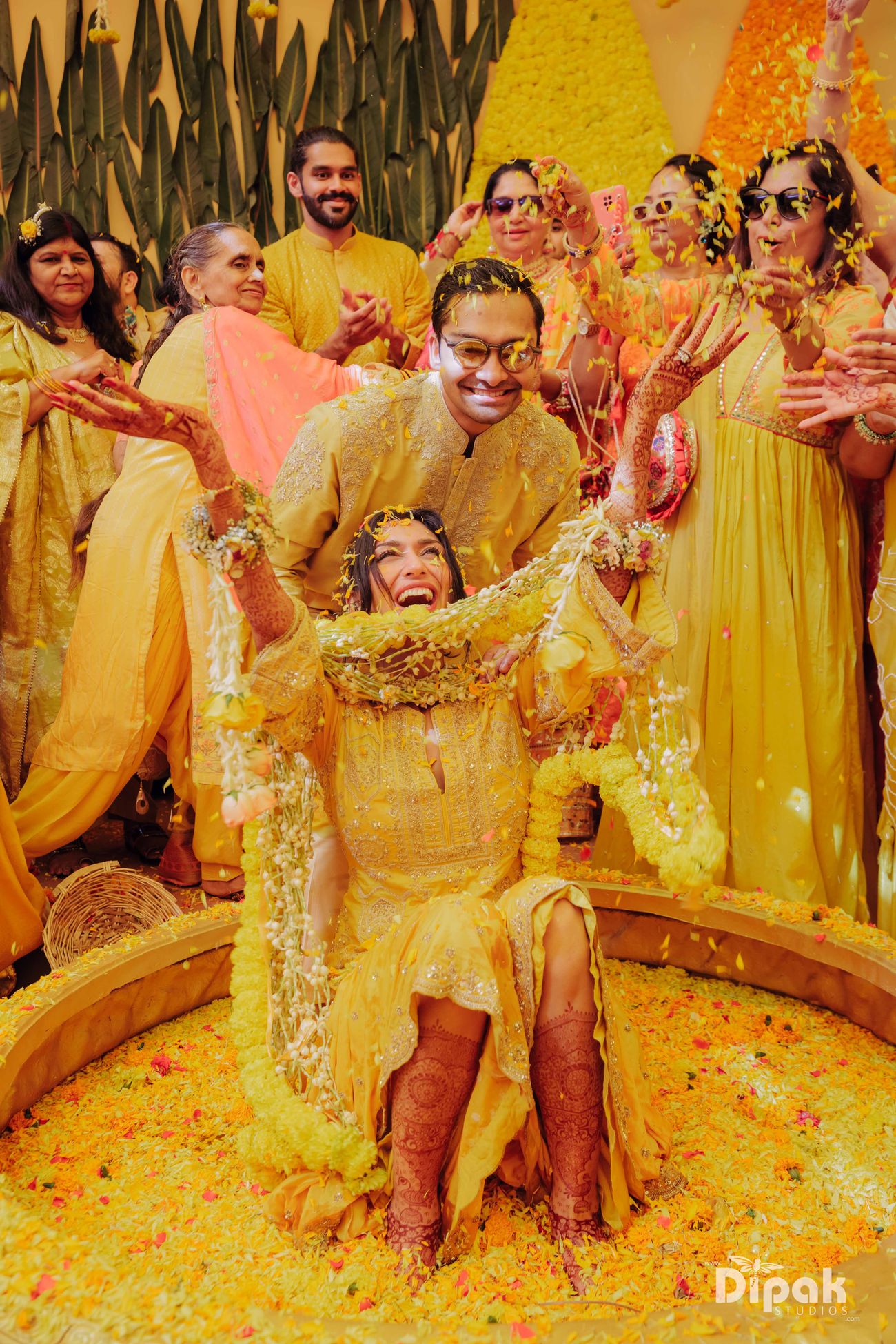 A Goa Wedding That's Bursting With Colour, Style & Stunning Details ...