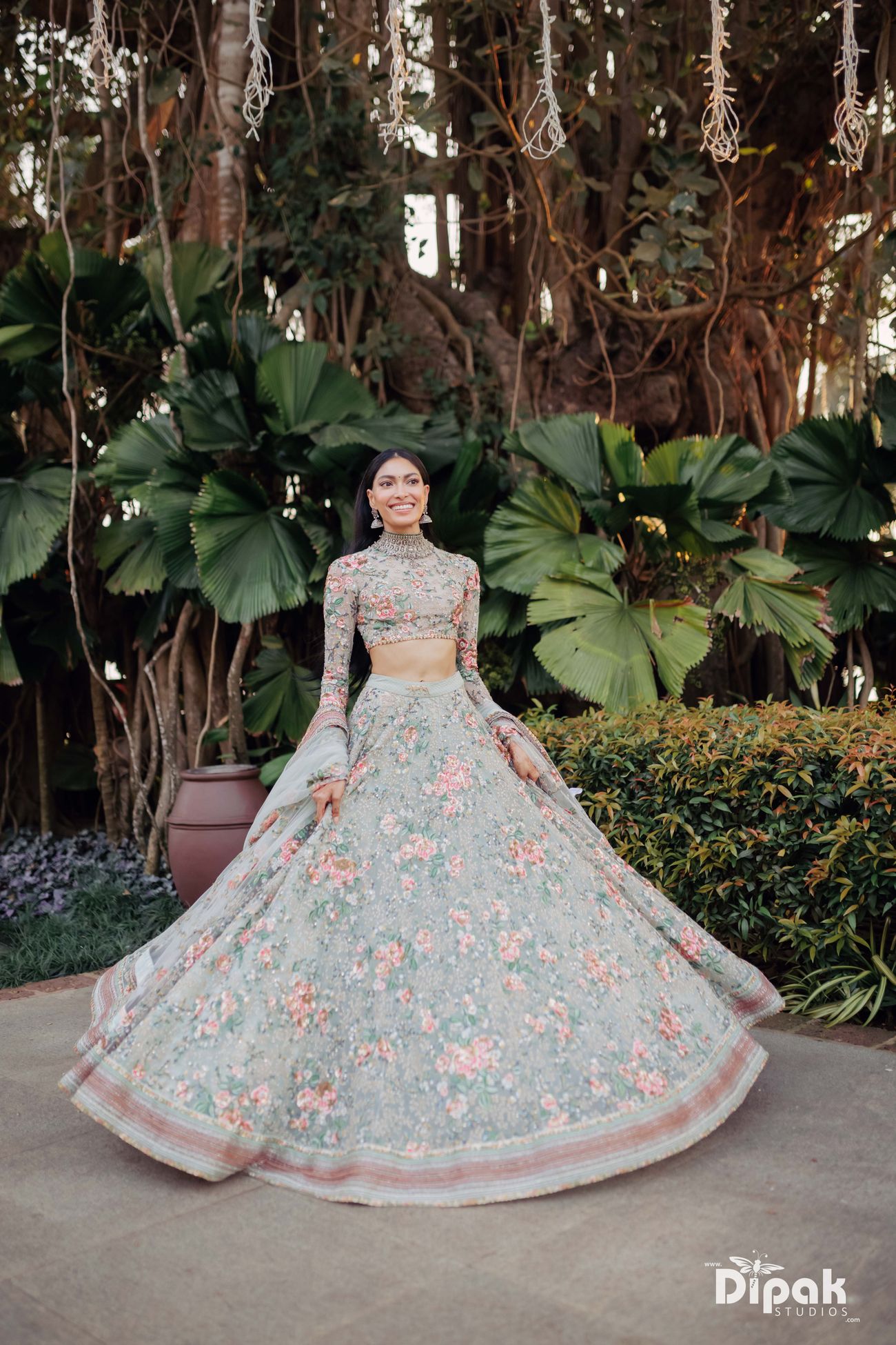 A Goa Wedding That's Bursting With Colour, Style & Stunning Details ...
