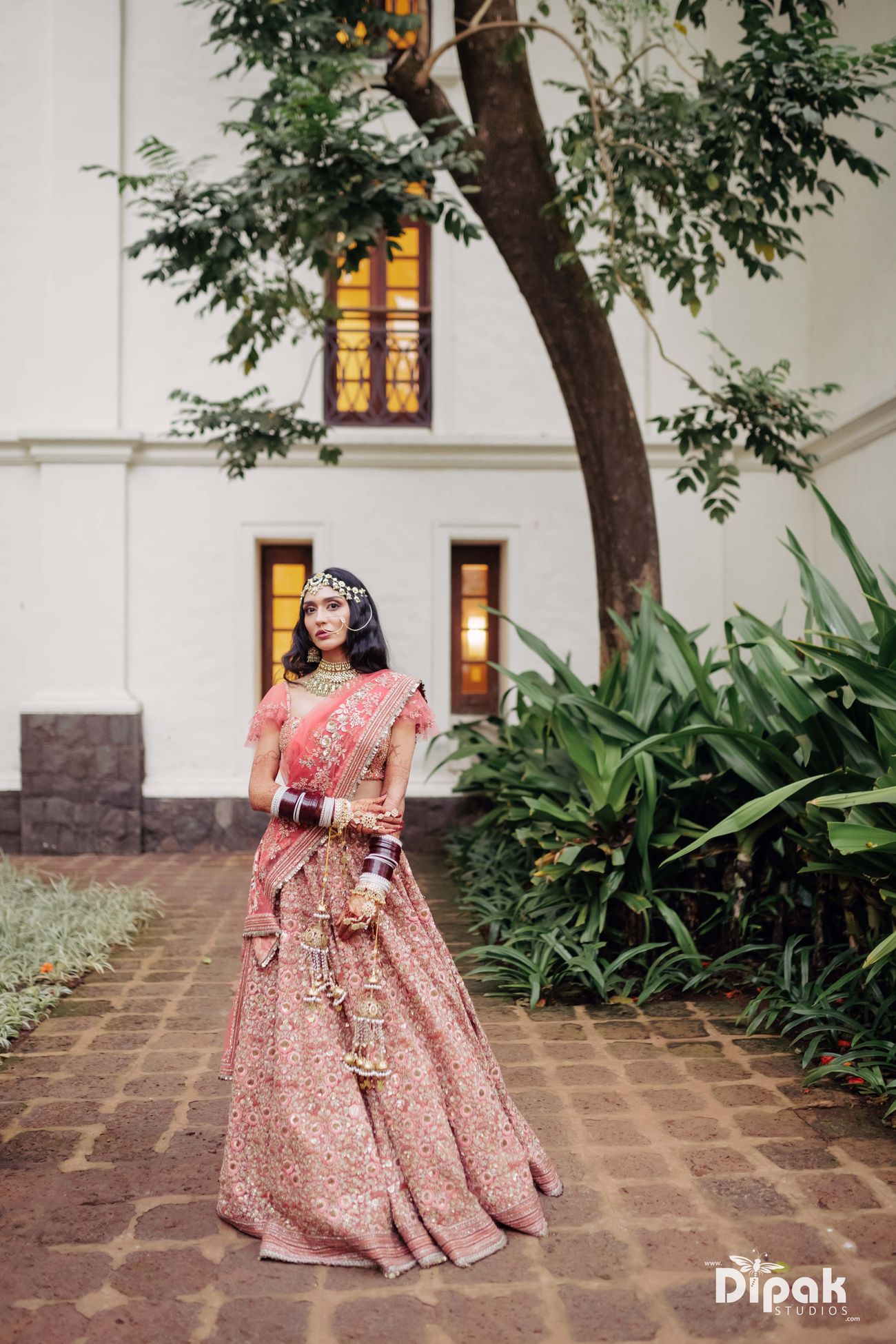A Goa Wedding That's Bursting With Colour, Style & Stunning Details ...