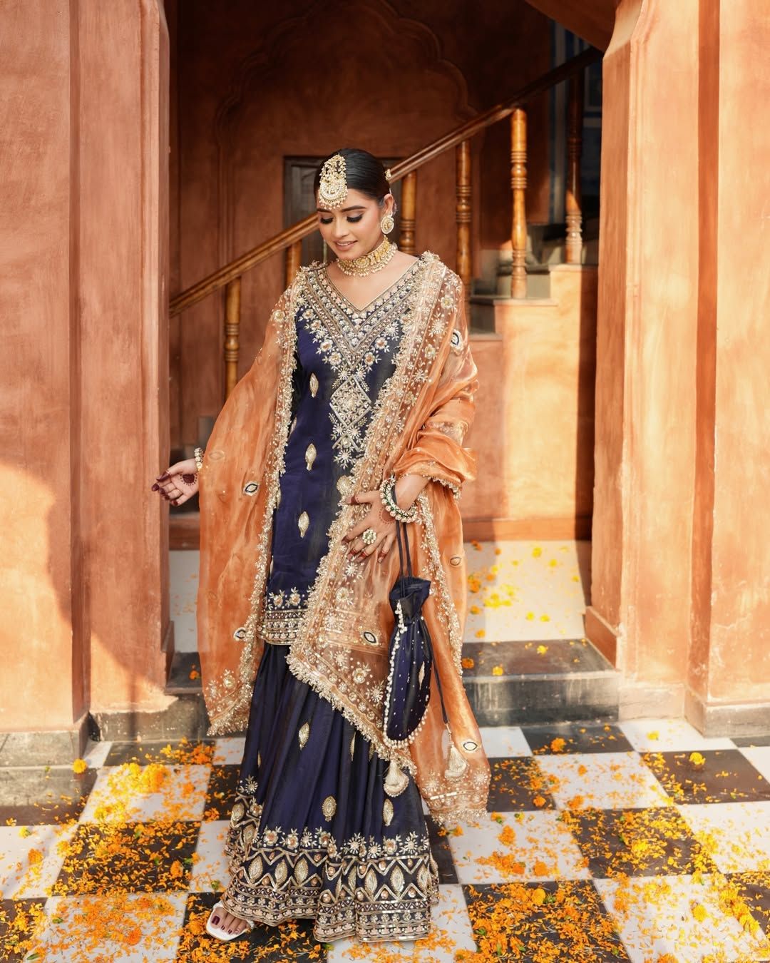 Lehenga & Outfit Labels Mothers Of Brides and Grooms Will Absolutely ...