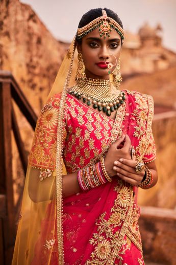 10 Bridal Makeup Looks for Stunning Dusky Brides! | WedMeGood