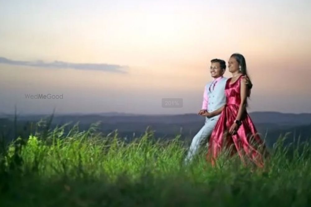 Devi Studio - Pre Wedding - Price & Reviews | Bhavnagar Pre Wedding Shoot