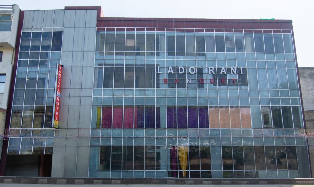 Photo By Lado Rani Banquet - Venues