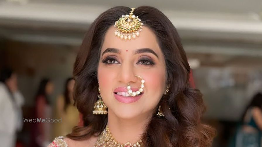 Dimple Makeover's - The Professional MUA - Price & Reviews | Agra ...