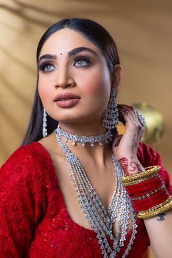 Shweta Bhatia's Instagram, Twitter & Facebook on IDCrawl