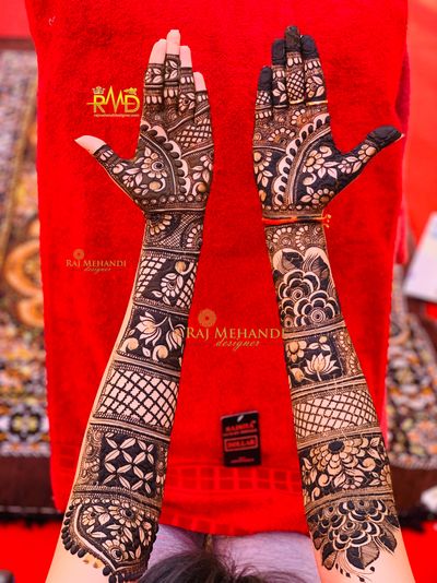 Raj Mehandi Designer - Price & Reviews | Bridal Mehendi in Delhi NCR