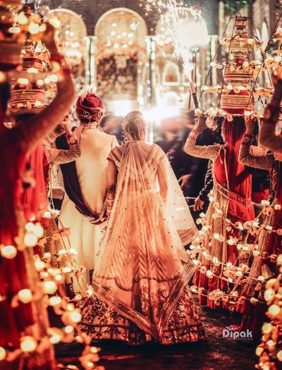 Dipak Studios - Price & Reviews | Wedding Photographers in Delhi NCR
