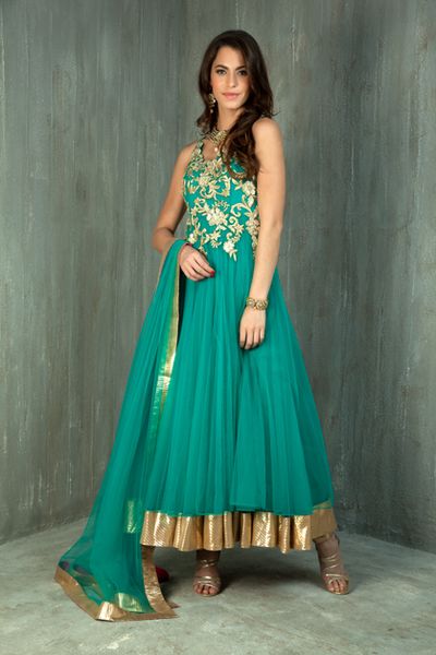 Benzer - Price & Reviews | Bridal Wear in Mumbai