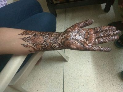 Best Bridal Mehandi Artists in Delhi - Prices, Info & Reviews