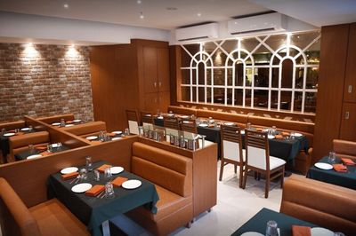 Shree Sai NX Pure Veg Restaurant & Banquets, Thane | Banquet, Wedding ...