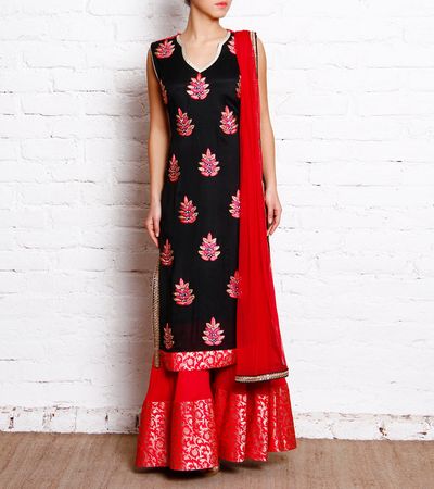 Simple Kaur - Price & Reviews | Bridal Wear in Chandigarh