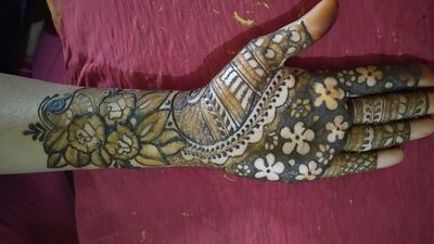 Best Bridal Mehandi Artists in Mumbai - Prices, Info & Reviews