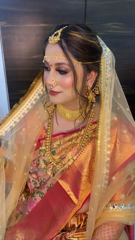 Gloria Makeovers - Price & Reviews | Mumbai Makeup Artist