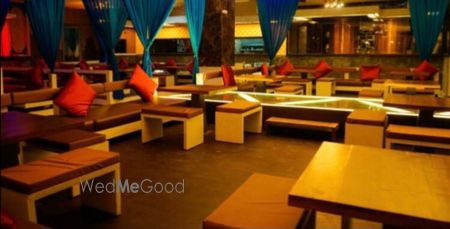 The FML Lounge - Magarpatta, Pune | Wedding Venue Cost