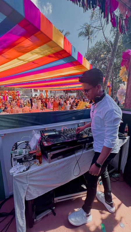 Photo By VDJ Deep - DJs