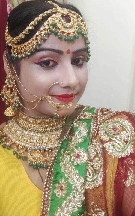 Pink Valley Beauty Parlour - Price & Reviews | Varanasi Makeup Artist