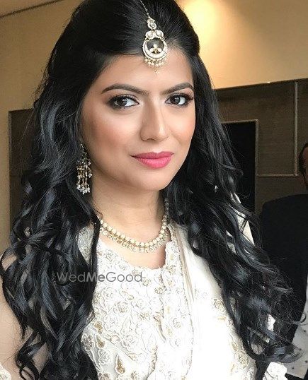 Aditi Mehta - Price & Reviews | Mumbai Makeup Artist Aditi Mehta - Price & Reviews | Mumbai Makeup Artist