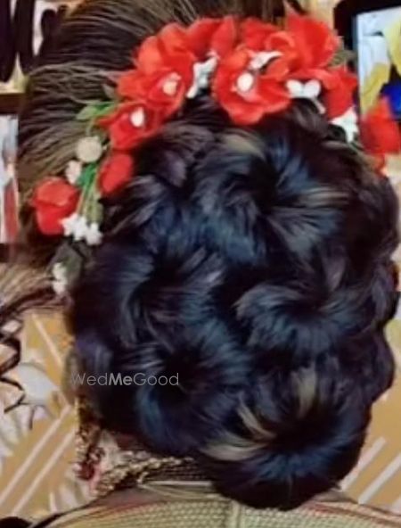 Photo By Makeovers by Vani - Bridal Makeup