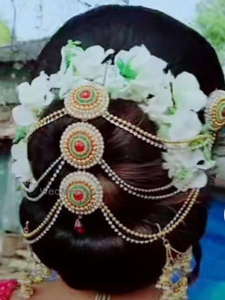 Photo By Makeovers by Vani - Bridal Makeup