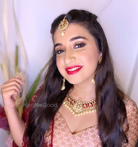 Krishna Parikh's Instagram, Twitter & Facebook on IDCrawl