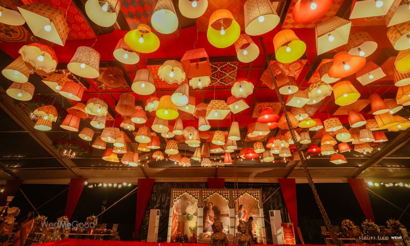 Photo of bucket lamps on ceiling for warm themed decoration