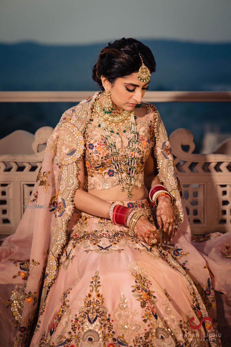 Photo of Lehenga shot with bride and her jewellery