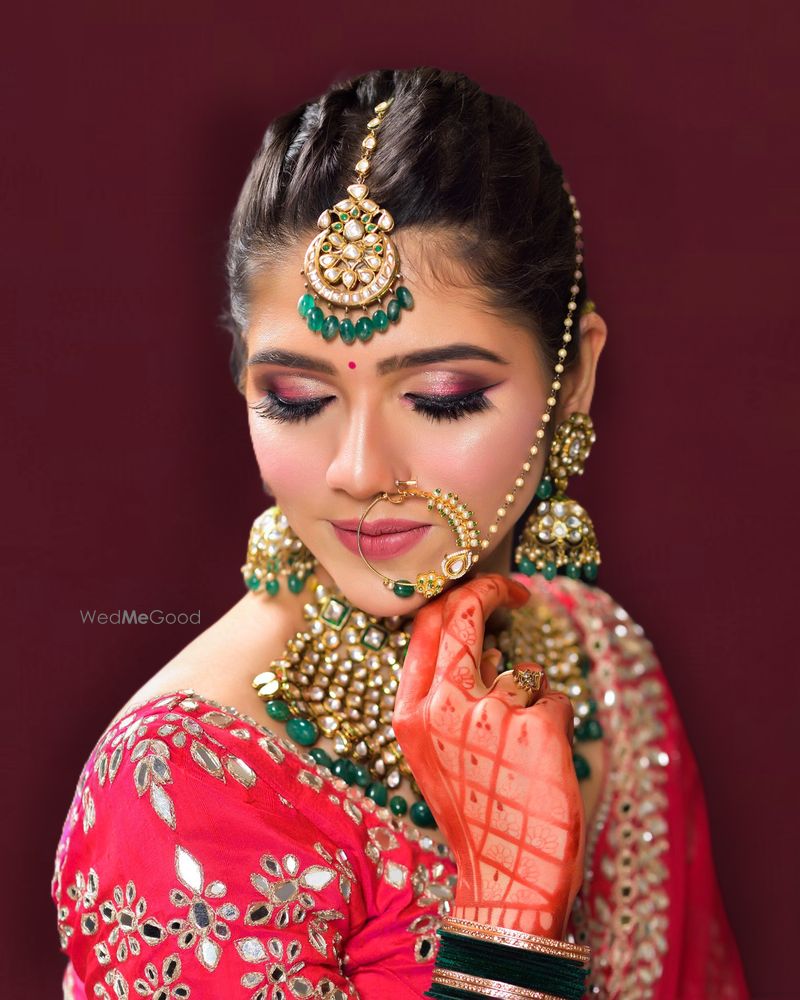KNK Awadh Salon & Academy - Price & Reviews | Lucknow Makeup Artist