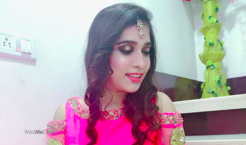 Makeovers by Tanu Arora - Price & Reviews | Delhi NCR Makeup Artist