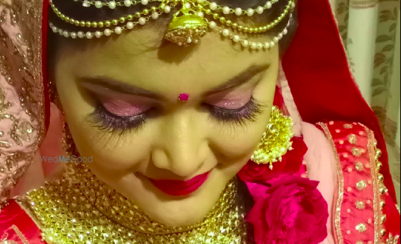 Pinky Makeup Studio and Training Center - Price & Reviews | Jhansi ...