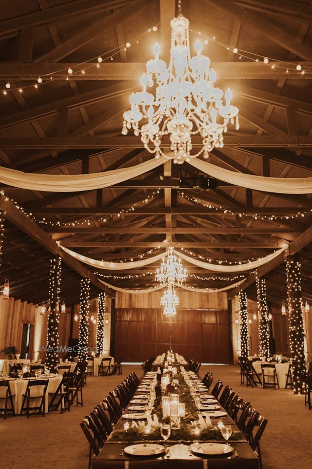 Photo By Desert Foothills Weddings - Venues