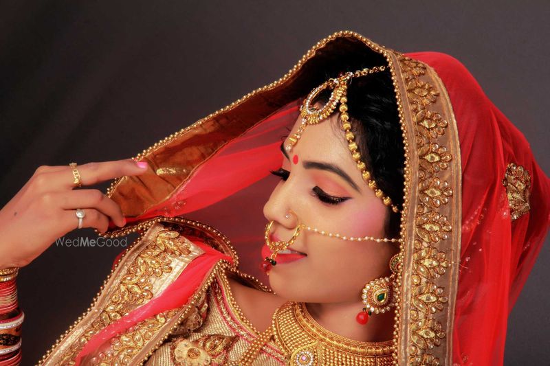 Rajiv Photo Studio - Price & Reviews | Navi Mumbai Photographer