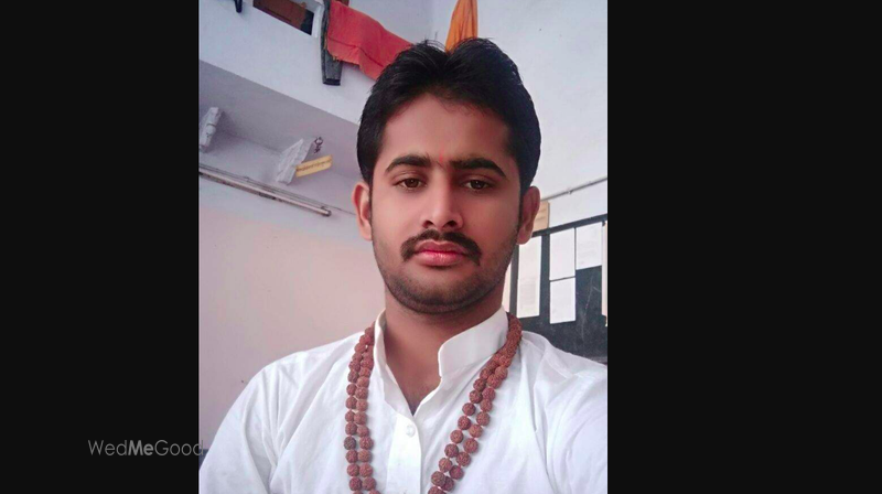 Pandit Pawan Pandey - Allahabad | Wedding Pandits & Priests