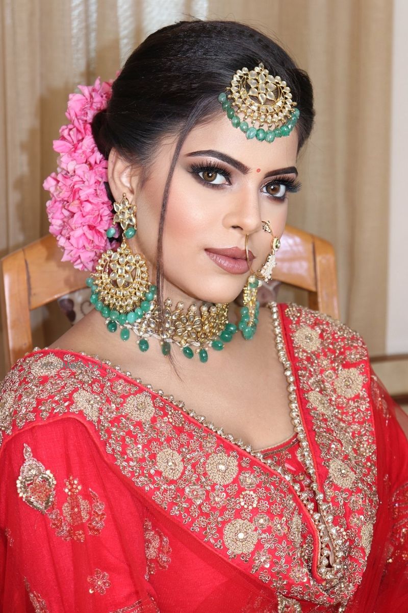 Simran Khanna Makeovers - Price & Reviews | Delhi NCR Makeup Artist