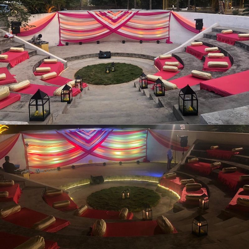 Photo By MoonGate - Venues