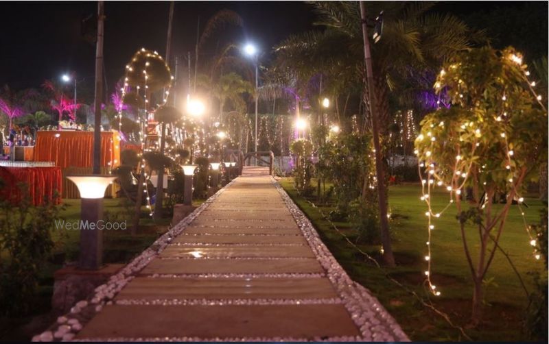 Roozbeh Resort and Farms - Noida, Delhi NCR | Wedding Venue Cost