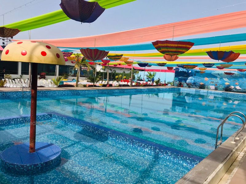 Photo By RV Pool & Club - Venues