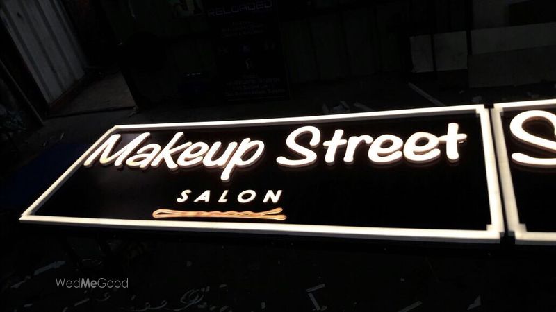 Color Palette - Price & Reviews | Delhi NCR Makeup Artist