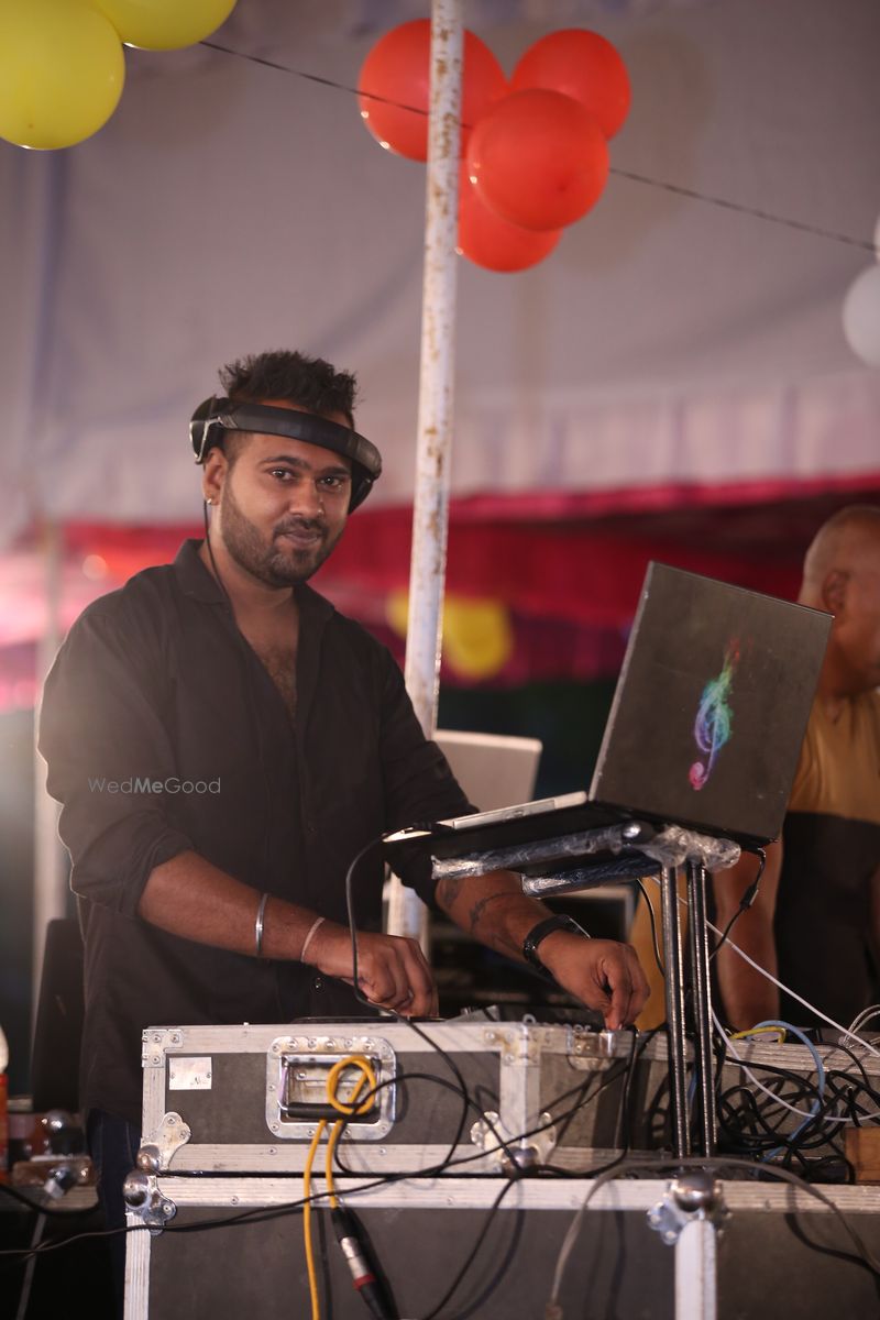 Dj Akshay Photos