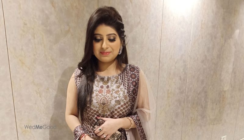 Pinki Gupta - Price & Reviews | Delhi NCR Makeup Artist