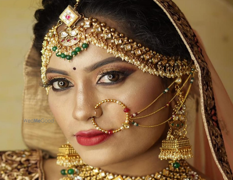 Hiral Modi Makeover - Price & Reviews | Surat Makeup Artist